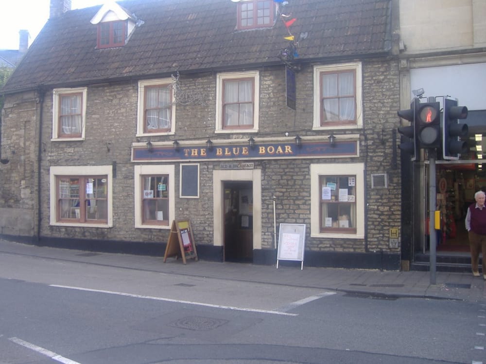BLUE BOAR INN - Updated July 2024 - 15 Market Place, Frome, Somerset ...