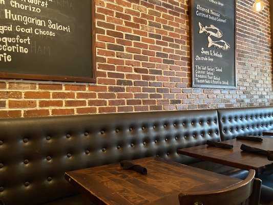 SALT FACTORY PUB - Updated August 2025 - 471 Photos & 595 Reviews - 952 ...