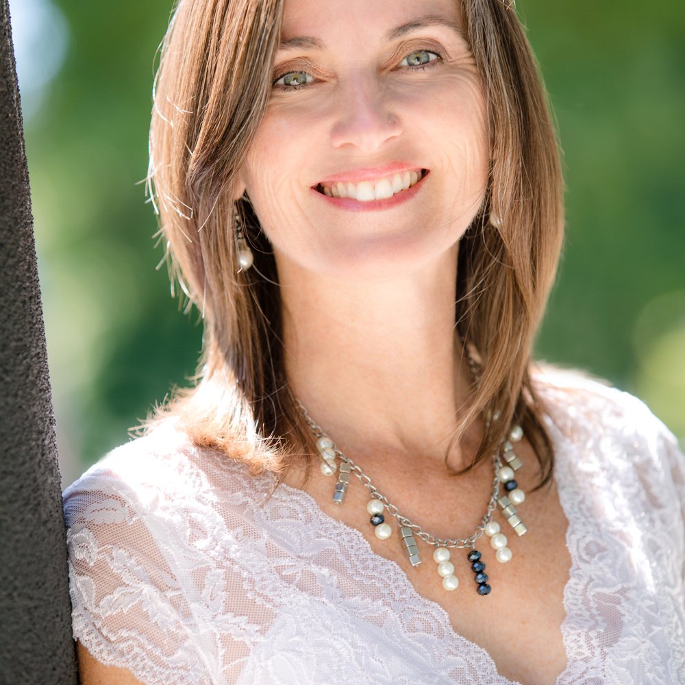 Sara Binder's Instagram, Twitter & Facebook on IDCrawl