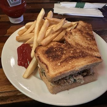 SPRINGBOK BAR & GRILL - Updated 05/2025 - 398 Photos & 791 Reviews ...