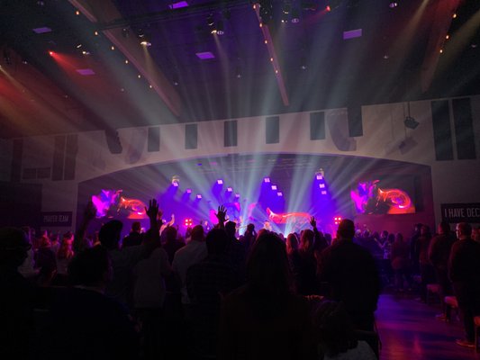 DISTRICT CHURCH - Updated October 2025 - 65 Photos - 7000 Rossmore Ln ...