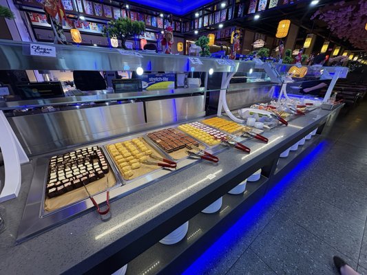 SUKIYA SUSHI & JAPANESE BUFFET - Updated December 2025 - 113 Photos ...