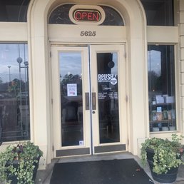 RELISH CRAFT KITCHEN & BOURBON BAR - Updated August 2025 - 771 Photos ...