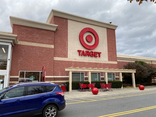 TARGET - Updated September 2025 - 59 Photos & 51 Reviews - 195 N ...