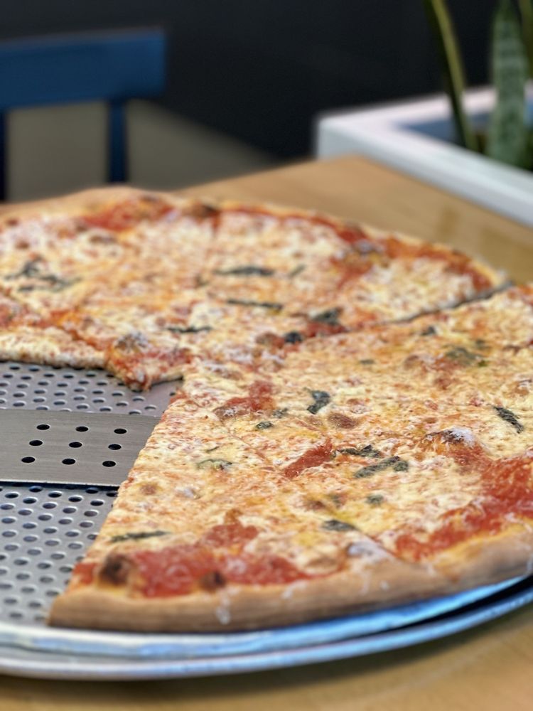PIZZERIA G - Updated April 2026 - 157 Photos & 122 Reviews - 191 7th ...