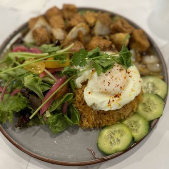 D-D DELIGHT RESTAURANT - Updated November 2024 - 2380 Photos & 1009 ...