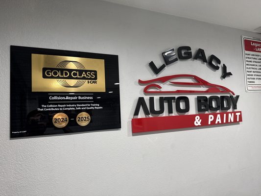LEGACY AUTO BODY & PAINT - Updated December 2025 - 179 Photos & 166 ...