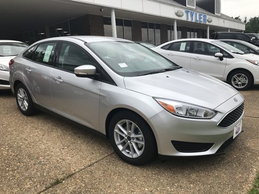 TYLER FORD - Updated July 2025 - 14 Photos & 49 Reviews - 2626 W ...