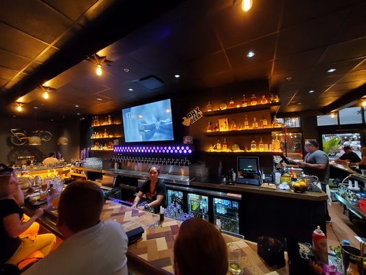 THE UNCOMMON - Updated May 2025 - 114 Photos & 114 Reviews - 1 E Boston ...