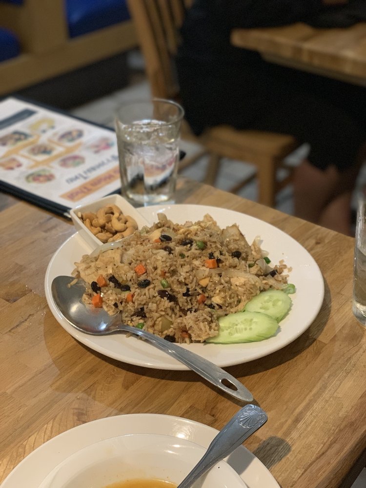 KHAO HOM THAI - 224 Photos & 339 Reviews - 2411 Central Ave NE ...