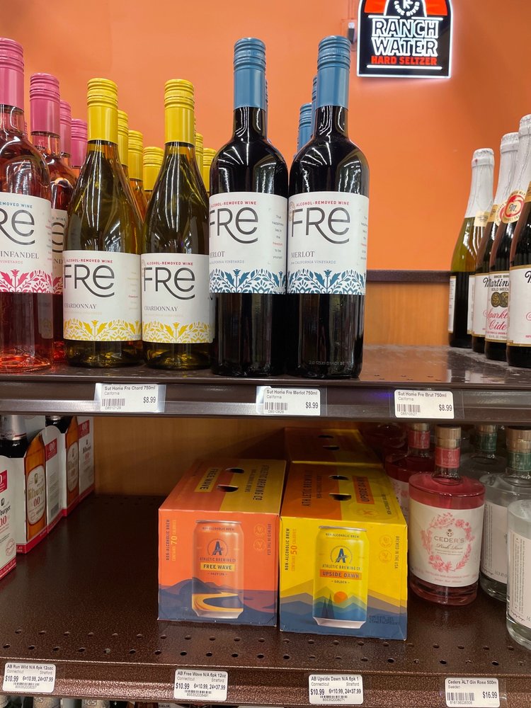 OUTLET LIQUORS - Updated December 2025 - 14 Photos & 77 Reviews - 19724 ...