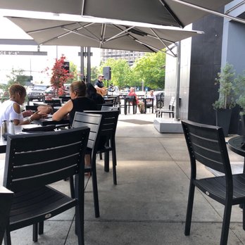 THE TAVERN AT PHIPPS - CLOSED - Updated May 2024 - 169 Photos & 550 ...