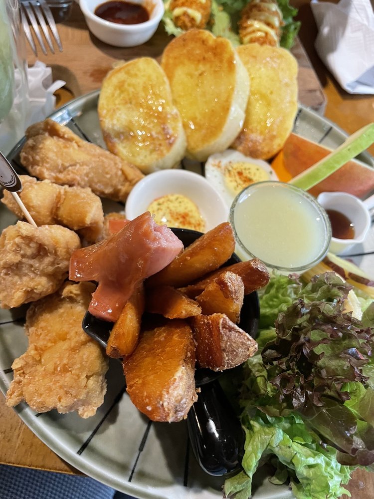 TIBET ST. CAFE - Updated July 2024 - Lane 75, Xiaobei Rd 11, North ...