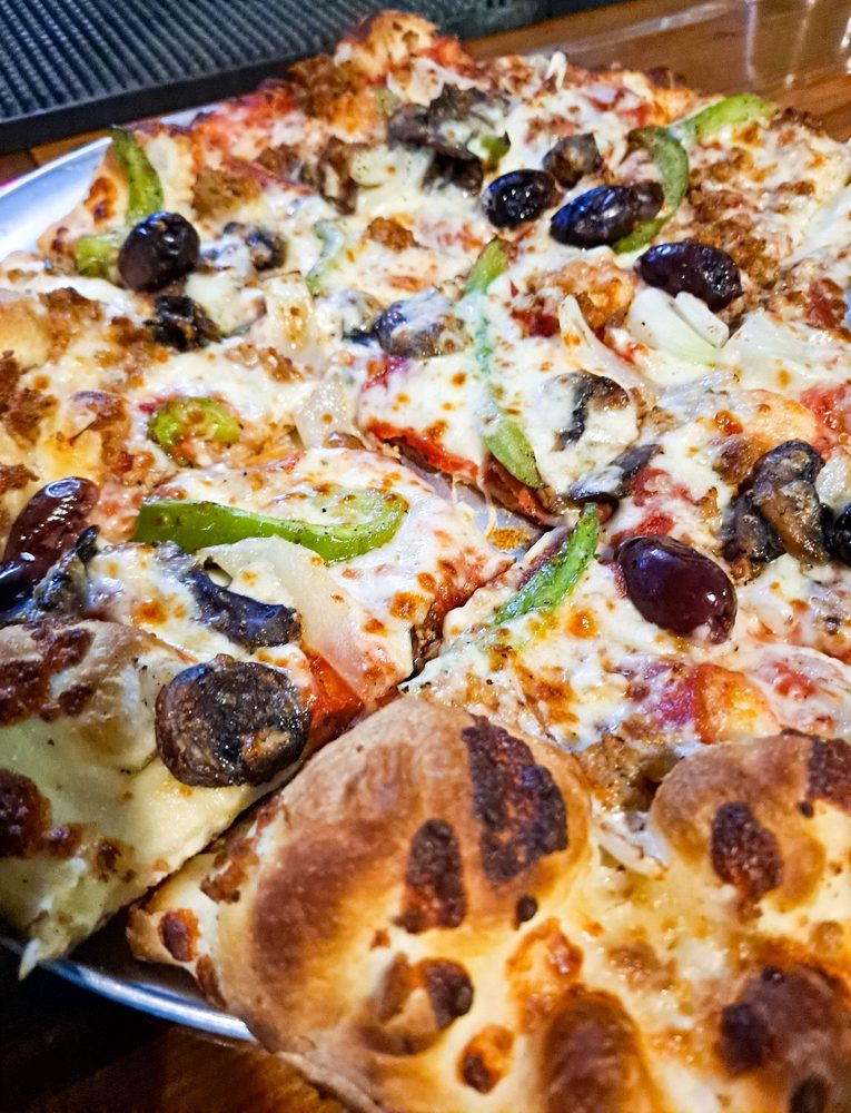 HEAT PIZZA BAR - 72 Photos & 130 Reviews - 2250 6th St, Tuscaloosa ...