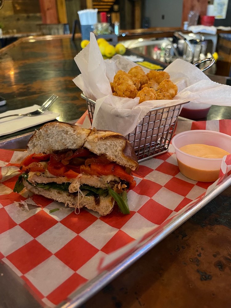 PUB 67 - Updated June 2025 - 55 Photos & 96 Reviews - 225 West St ...