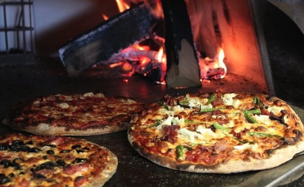 SANTA ANA PIZZERIA & BISTRO - Updated April 2024 - 15 Photos & 25 ...