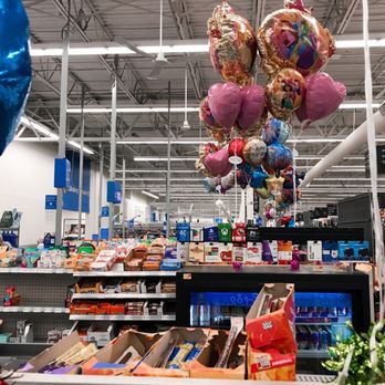 WALMART - Updated December 2025 - 520 Photos & 529 Reviews - 13331 ...