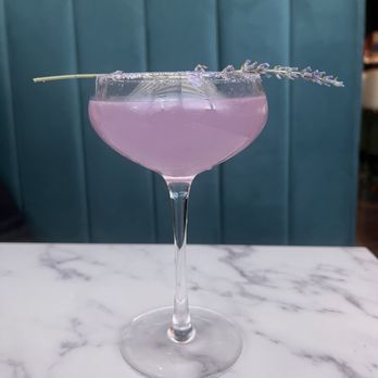 COMMELFO RESTAURANT - Updated August 2024 - 229 Photos & 156 Reviews ...