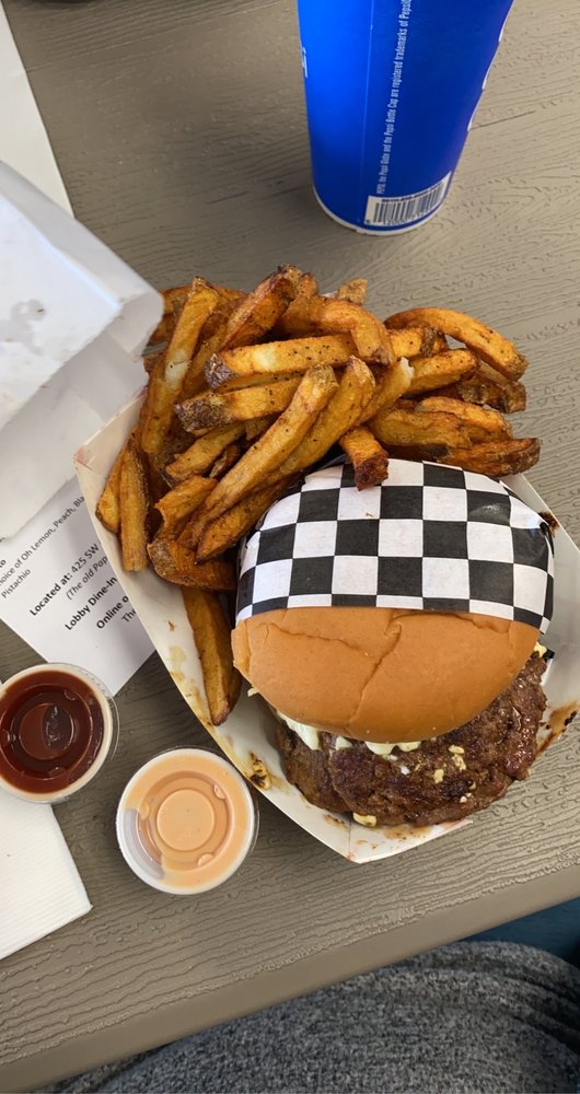 THE RANCH SCOTTISH HIGHLAND BURGERS - Updated May 2024 - 21 Photos & 25 ...