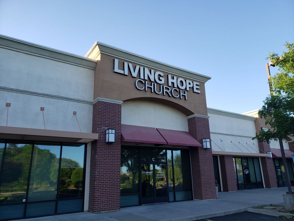 LIVING HOPE CHURCH OF DIXON - Updated January 2026 - 410 Gateway Dr ...