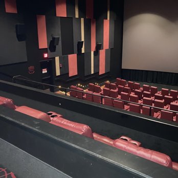 AMC OAKBROOK CENTER 12 - Updated January 2025 - 148 Photos & 136 ...