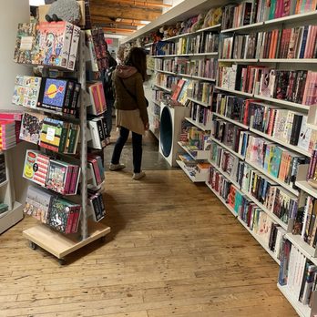 POSMAN BOOKS - Updated December 2025 - 193 Photos & 61 Reviews - 75 9th ...