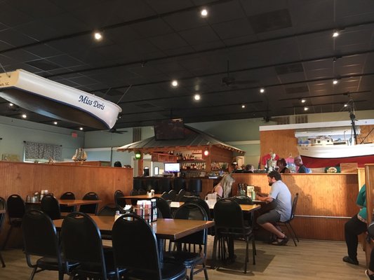 The Waterfront Restaurant - Takeout & Delivery - 44 Photos & 122 ...