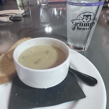 THE GRUMPY BEAVER PUB - Updated December 2025 - 45 Photos & 46 Reviews ...