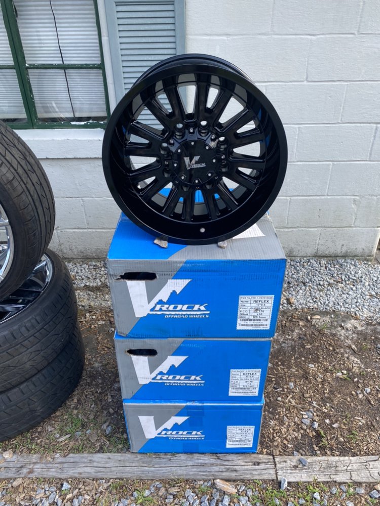 RH’S DISCOUNT RIMS & DETAILING LLC - 11 Photos - 13980 Hwy 55, Alliance ...