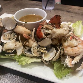 FREEPORT BAR & GRILL - Updated November 2024 - 426 Photos & 446 Reviews ...