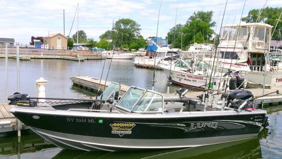 WET NET CHARTERS - Updated June 2025 - 12 Photos - 527 Lake Rd ...