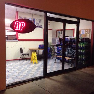 DILLONS PIZZA - Updated December 2024 - 22 Reviews - 500 N Dirksen Pkwy ...