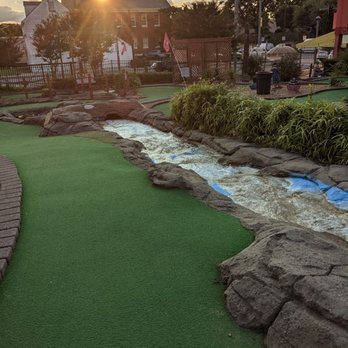 PIRATE’S PARADISE MINI GOLF - Updated August 2024 - 73 Photos & 34 ...