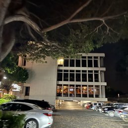 SIDE STREET INN - Updated October 2025 - 5695 Photos & 2471 Reviews ...