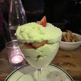 LAMONTE - Updated June 2025 - 89 Photos & 51 Reviews - 557 Driggs Ave ...