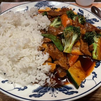 CHINATOWN INN - Updated July 2025 - 212 Photos & 317 Reviews - 520 3rd ...