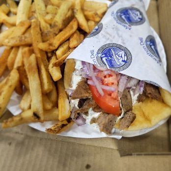 MARATHON DELI - Updated November 2025 - 54 Photos & 23 Reviews - 7412 ...