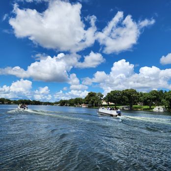SCENIC BOAT TOUR - Updated July 2025 - 673 Photos & 252 Reviews - 312 E Morse Blvd, Winter Park ...