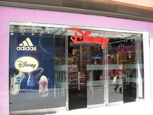 THE DISNEY STORE - Updated July 2025 - 42 S John St, Liverpool ...