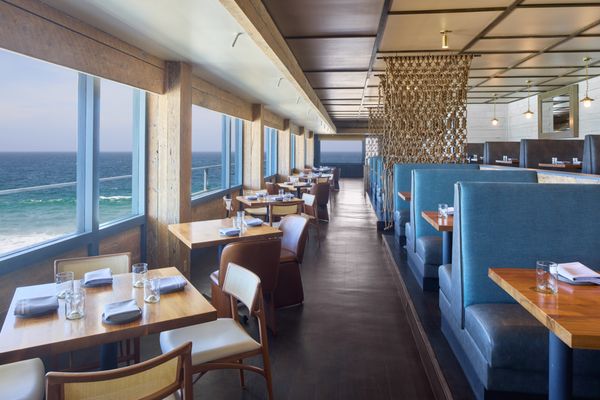 THE LANTERN ROOM - Updated October 2025 - 75 Photos & 28 Reviews - 2600 ...