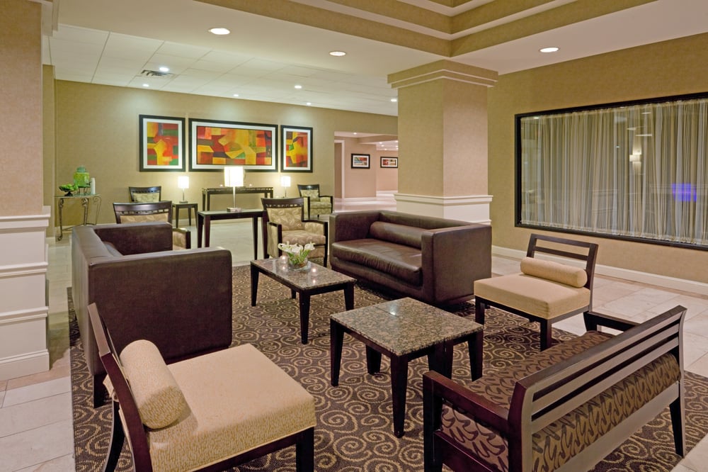 HOLIDAY INN BOSTON-DEDHAM HTL & CONF CTR - 67 Photos & 67 Reviews - 55 ...