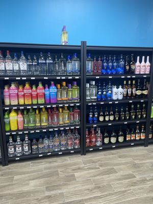 EMPIRE LIQUOR - Updated October 2025 - 36 Photos - 5111 N Beach St ...