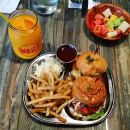 MASTI FUN INDIAN STREET FOOD - Updated July 2024 - 1189 Photos & 614 ...