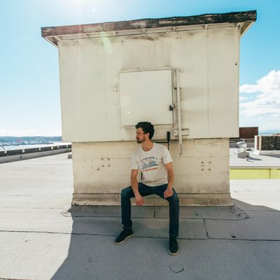 SIMPLY SEATTLE - Updated December 2025 - 10 Photos & 24 Reviews - 1001 ...