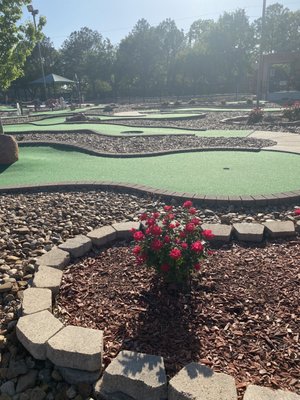 KATY MINIATURE GOLF BATTING CAGES - Updated April 2025 - 13 Photos & 19 ...