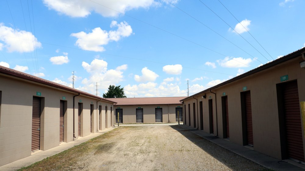 CHEROKEE SELF STORAGE - Updated June 2024 - 32 Photos - 201 W Lexington ...