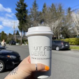 DERU MARKET - Updated November 2024 - 2106 Photos & 1886 Reviews - 723 ...