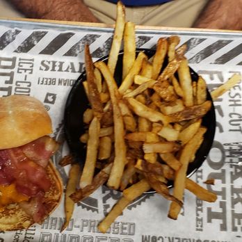 THE WORKS GOURMET BURGER BISTRO - Updated December 2025 - 27 Photos ...