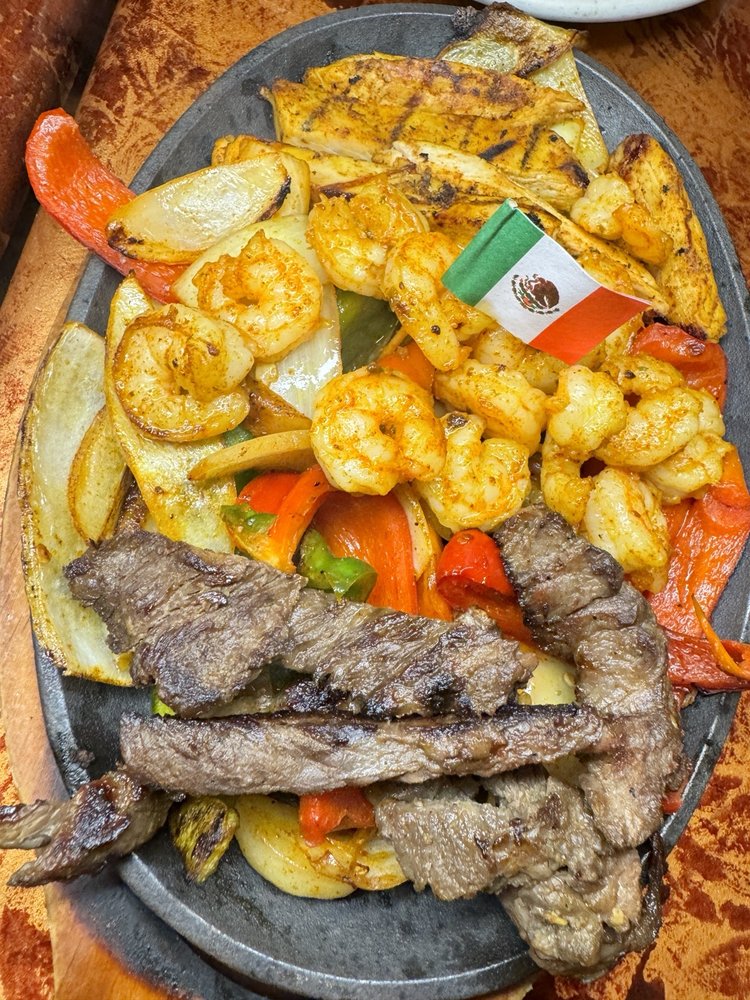 GECKO GRILL - Updated December 2025 - 270 Photos & 476 Reviews - 4341 E ...