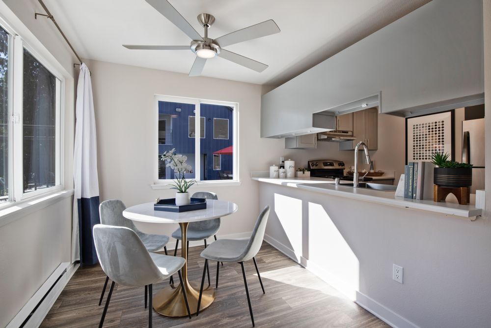 SOFI LAKESIDE - Updated September 2025 - 14 Photos - 12402 Admiralty ...